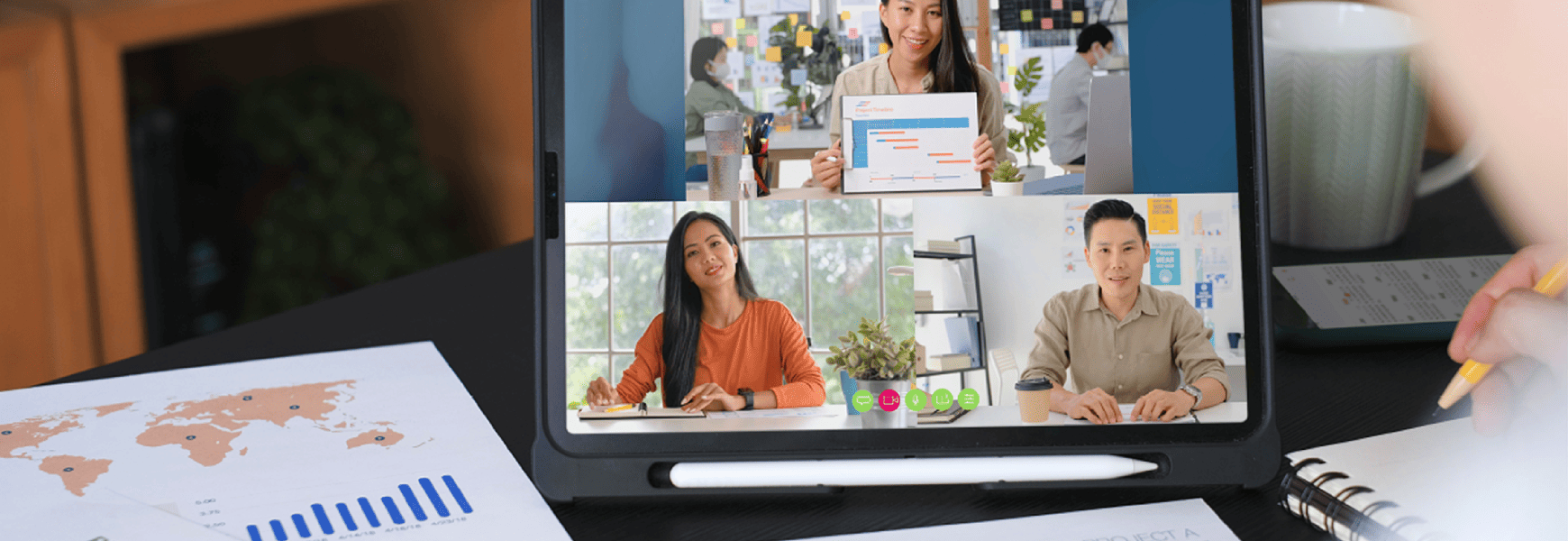 『EMOTICS』｜AIで来客数や属性を可視化するマーケティングツール